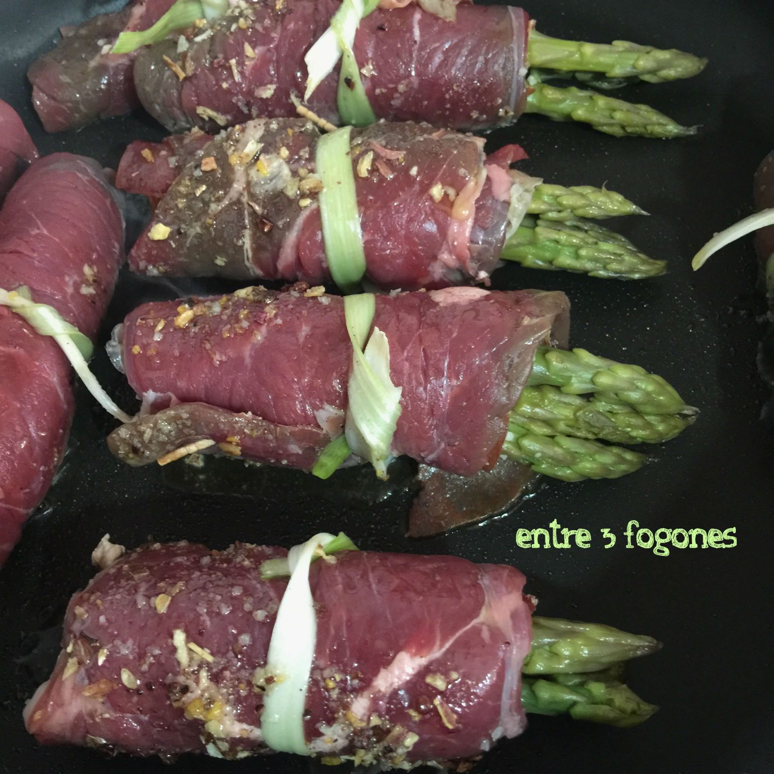 Filetes de Ternera Rellenos de Jamón Serrano y Espárragos