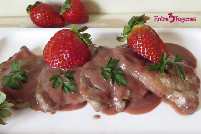 Lomo de Cerdo en Salsa de Fresas